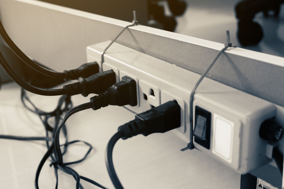 Extension Cord & Power Strip Safety Tips | Grasser Electric